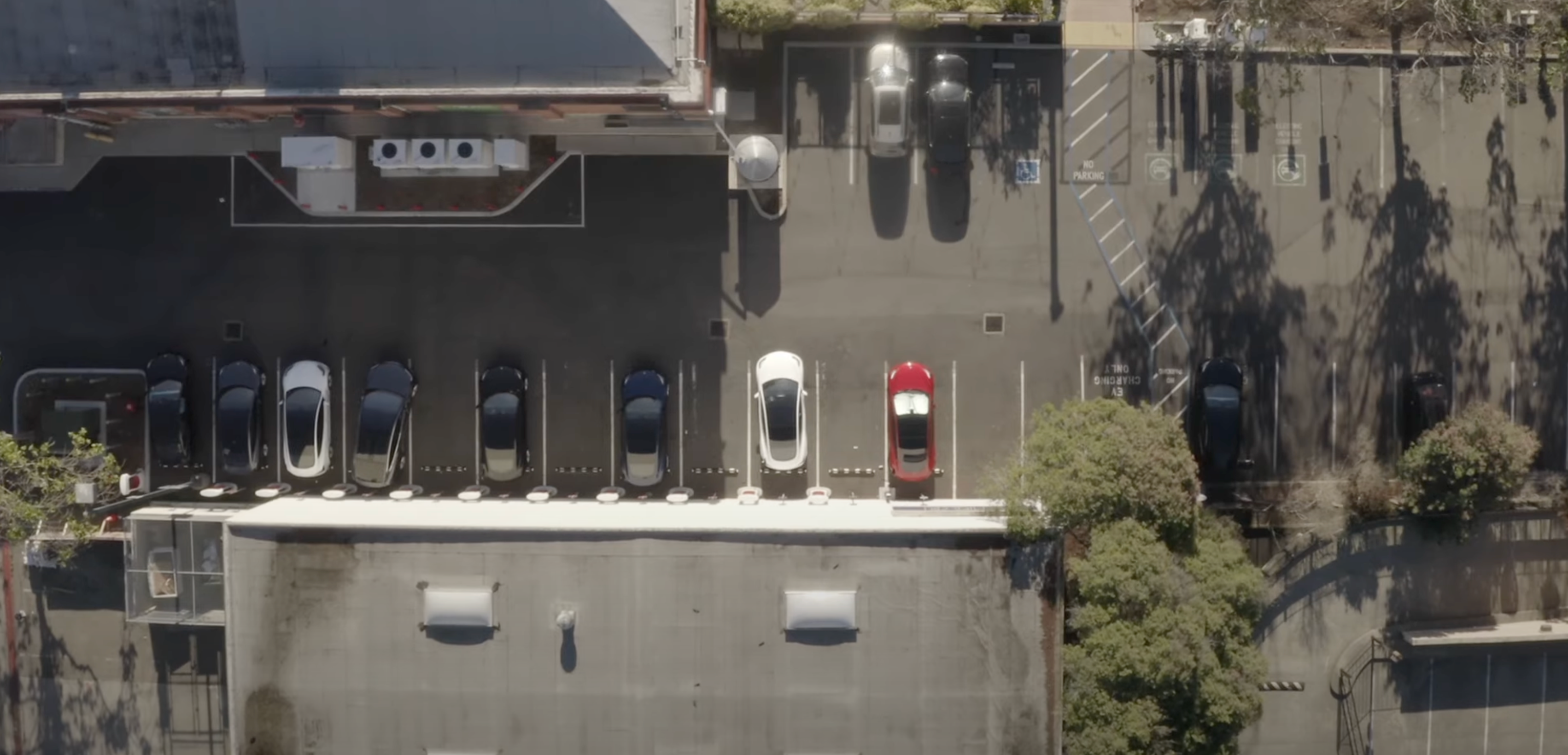 Tesla and GM join forces to boost EV charging access in North America ...